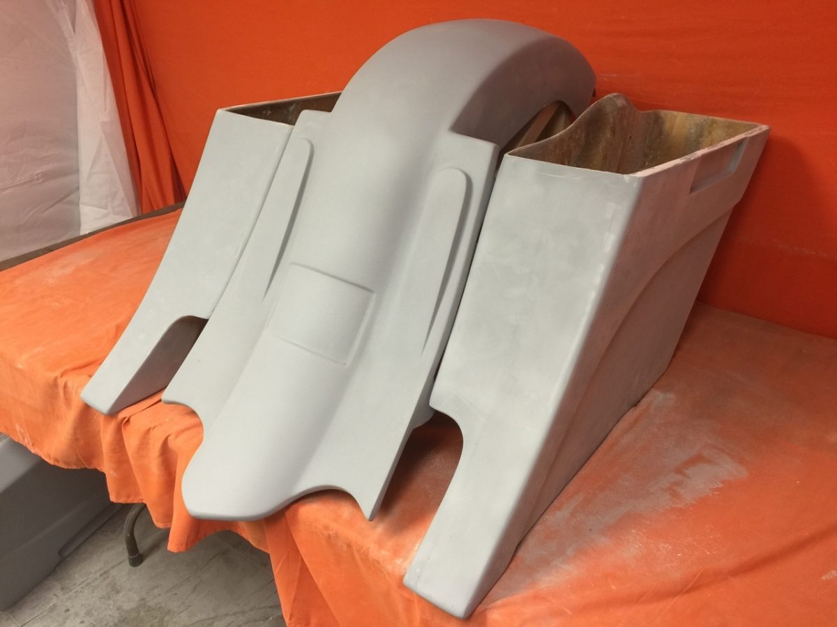 Honda Shadow Sabre 1100 6″ Extended Saddlebags Out & Down Bags Rear ...