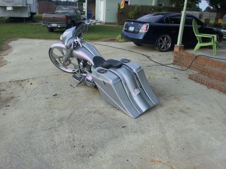 8” Stealth Kit for Harley Softail and Touring Bagger Kit – Baggers Bags ...